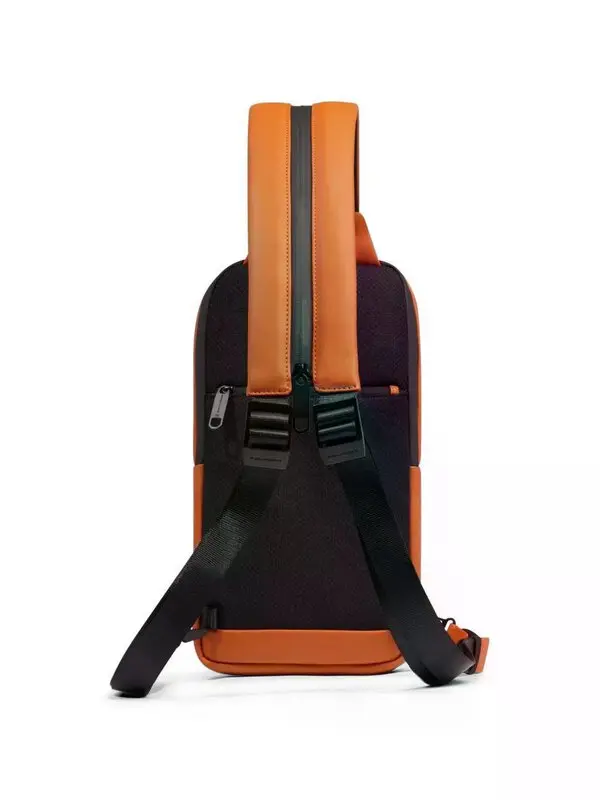 PIQUADRO Corner 2.0 Water-resistant Sling Bag