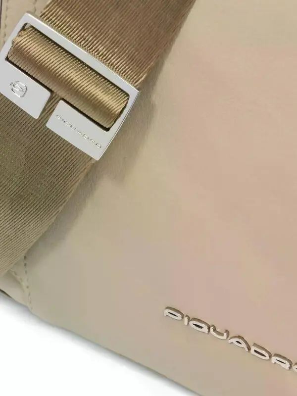 PIQUADRO Panelled Shoulder Bag