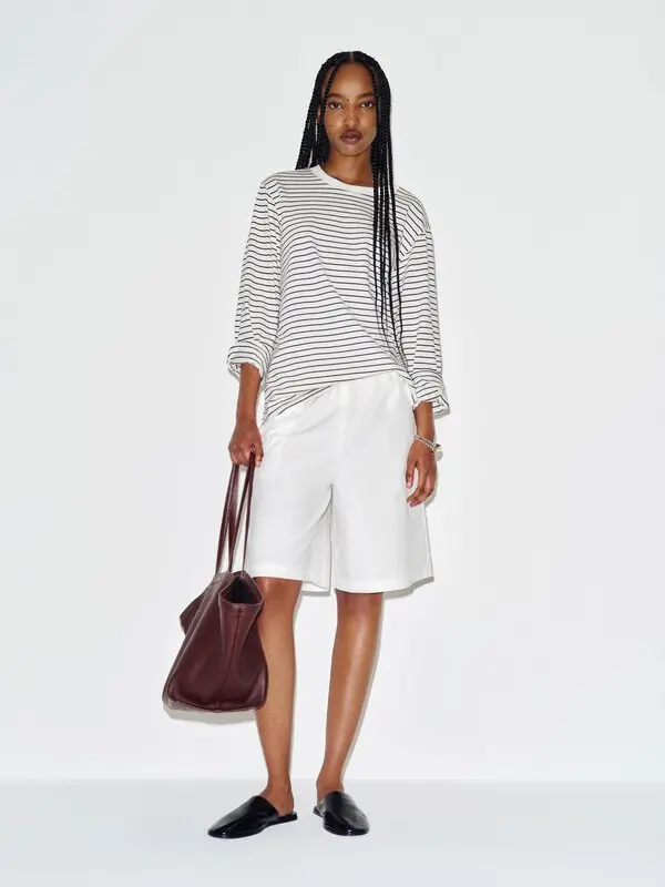 REFORMATION Sandy Short - Ivory
