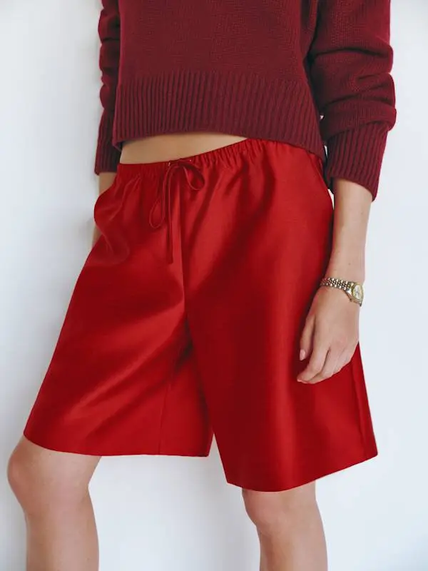 REFORMATION Sandy Short - Red