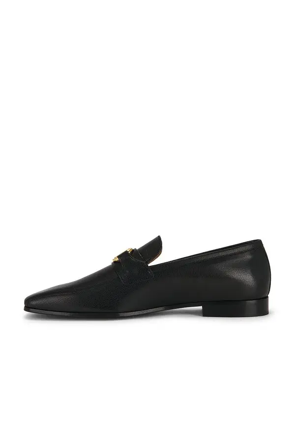 Valentino Garavani Vlogo Signature Loafer