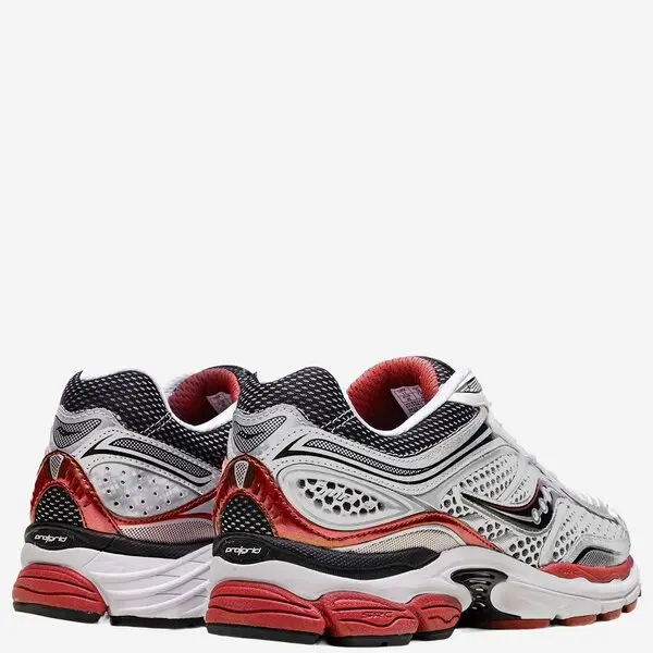 Saucony Progrid Omni 9 Sneakers - Red