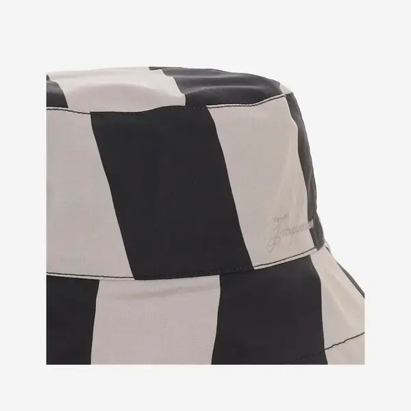 Jacquemus Bucket Hat With Logo - Red