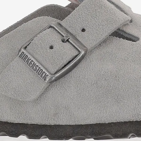 BIRKENSTOCK Boston Suede Clogs - Grigio