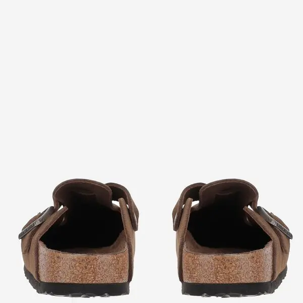 BIRKENSTOCK Boston Suede Clogs - Marrone