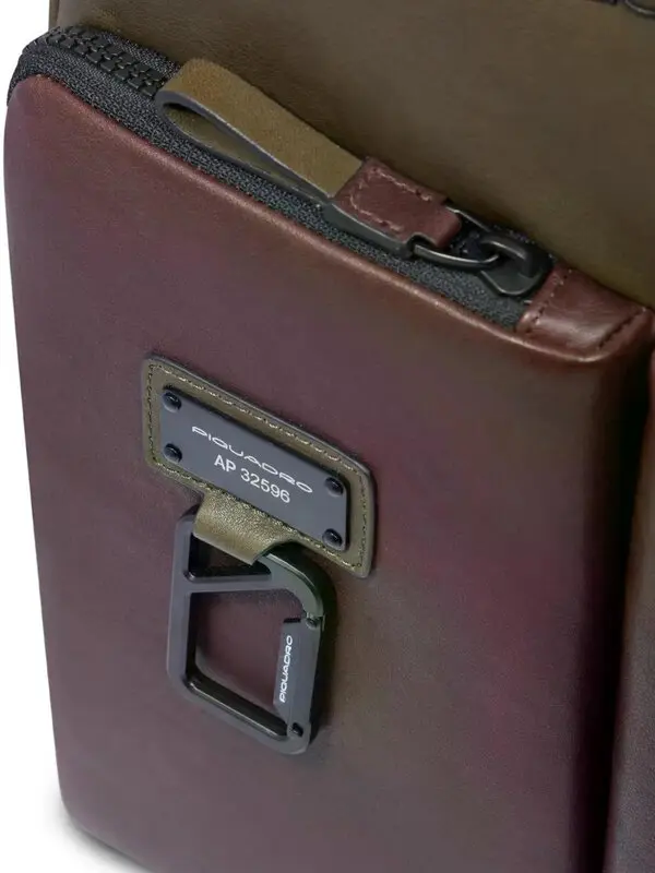 PIQUADRO Expandable Leather Backpack