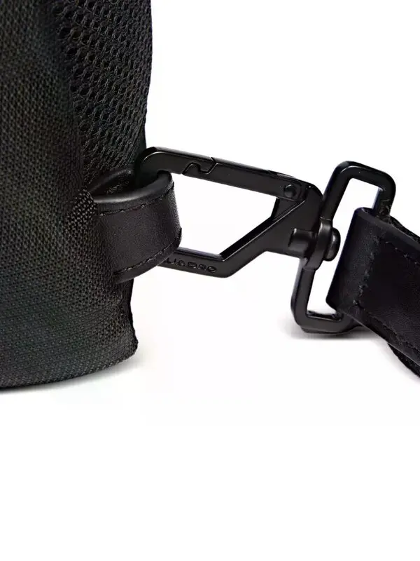 PIQUADRO Convertible Sling Bag