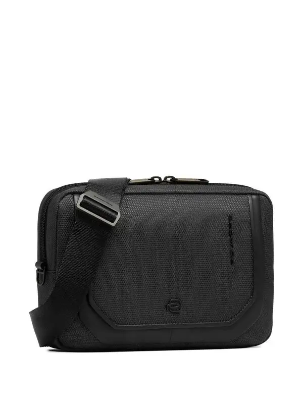 PIQUADRO Leather-trim Wrist Clutch Bag