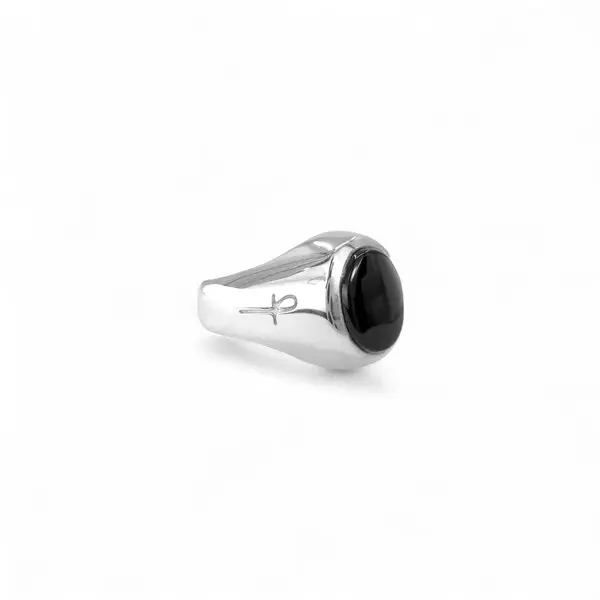 PHIRA LONDON Sterling Silver Onyx Oval Mini Signet Ring - Black/silver