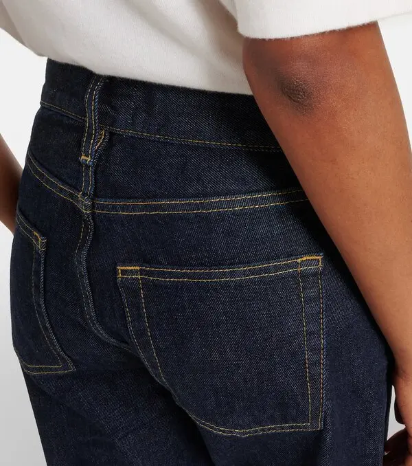 FRAME The Hang Straight Jeans