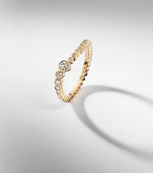 Sophie Bille Brahe 18kt Yellow Diamond Ring