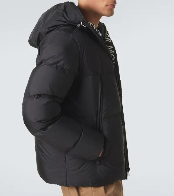 Moncler Montcla Down Jacket - Black