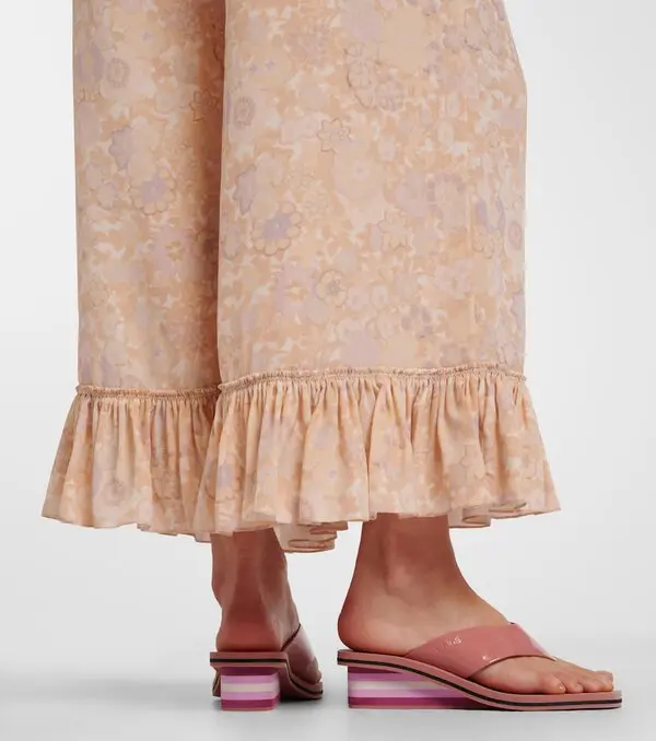 Chloé Leather Wedge Thong Sandals - Pink
