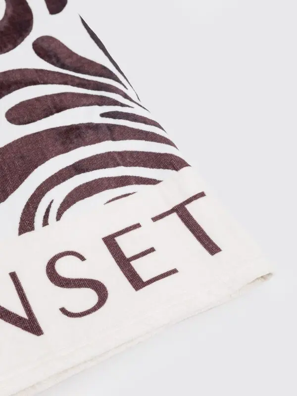 TWINSET U & B Bath And Beach Towels Lifestyle