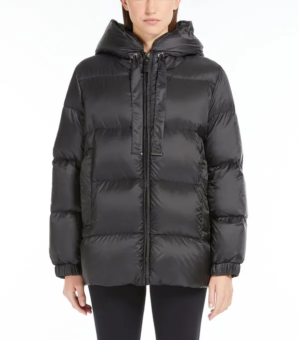 Max Mara Quilted Down Puffer Jacket - Navy
