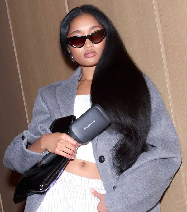 GHD Glide+ Max Hot Brush - Black