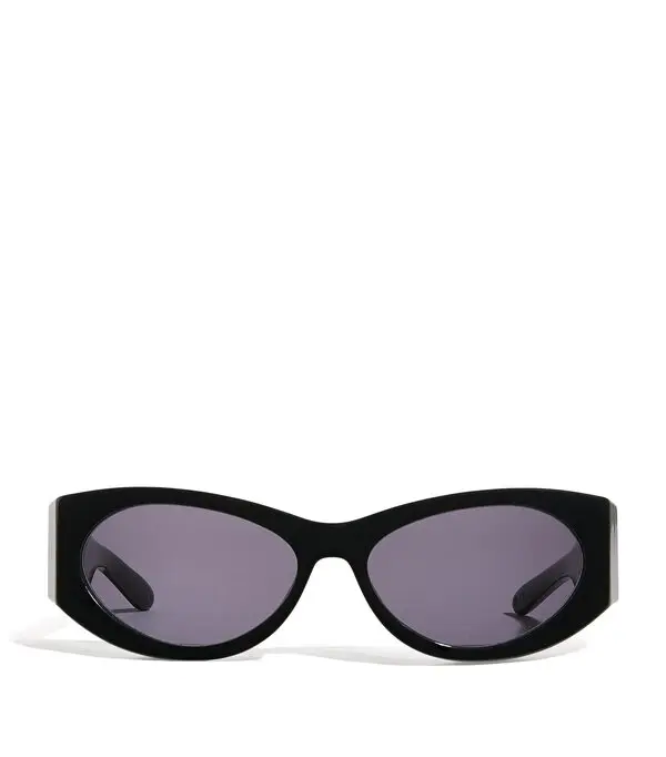 SIR. The Classic Cat Eye Sunglasses - Black
