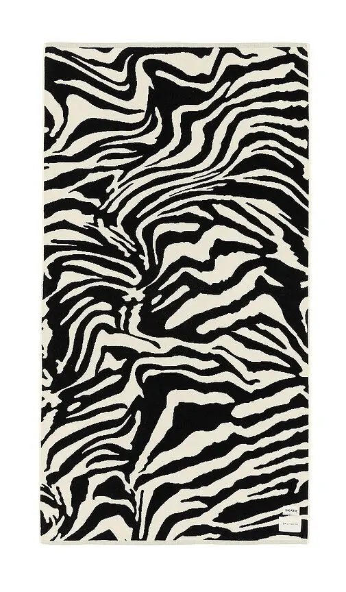 SLOWTIDE Skatie Zebra Towel In ,white - Black
