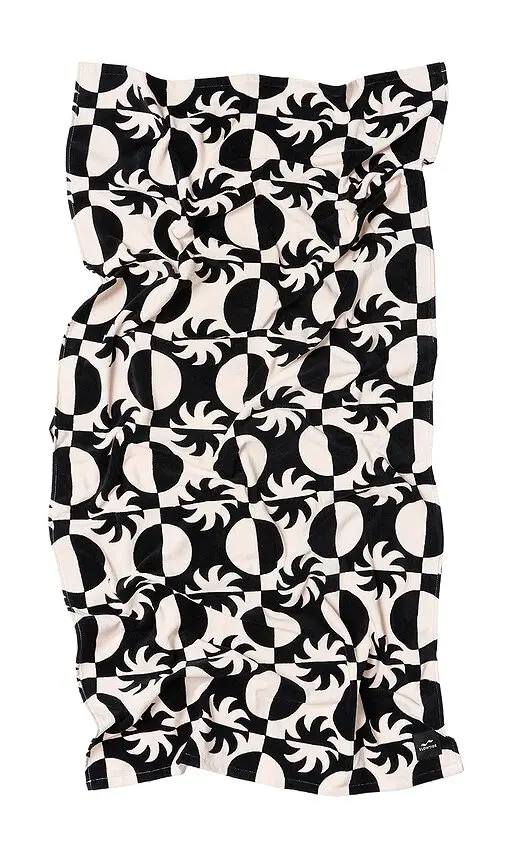 SLOWTIDE Dually Towel In ,white - Black