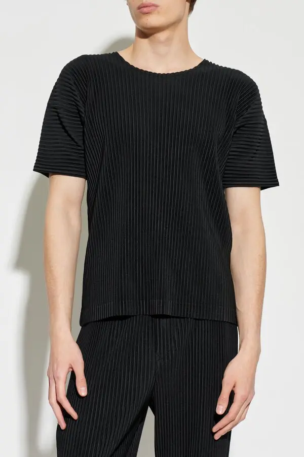 Issey Miyake Pleated T-shirt With A Crew Neck - Black
