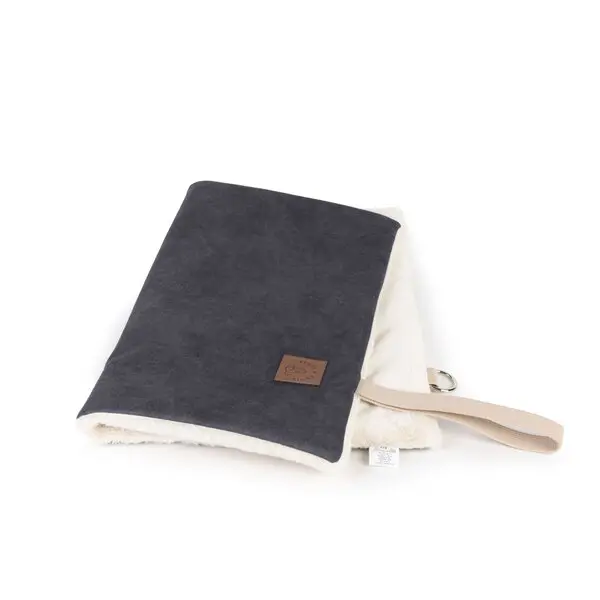 FLUFF & BOOTS Portable Lounge Mat - Blue/white