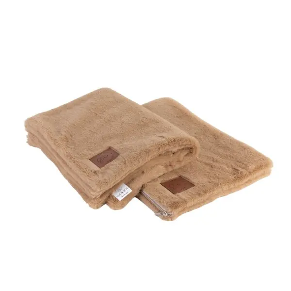 FLUFF & BOOTS Faux Fur Knead-it Pad™ And Premium Blanket Set - Brown
