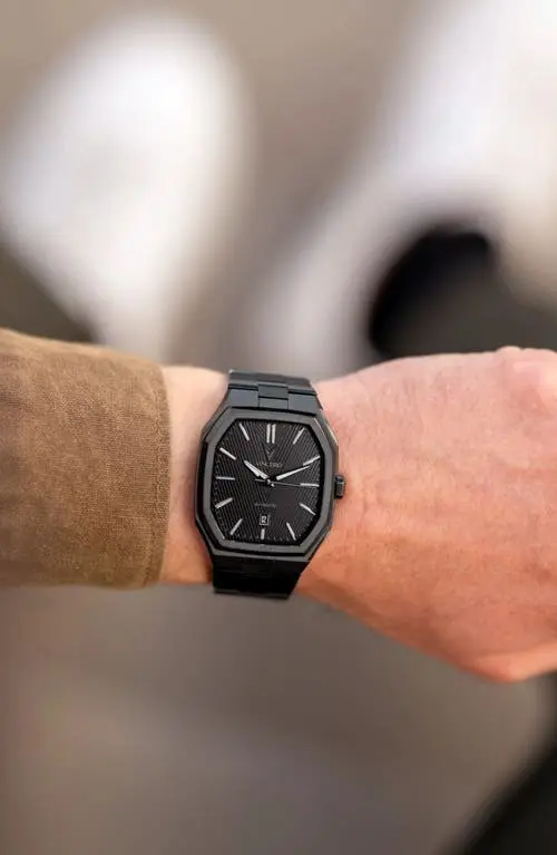 VINCERO Inception Shift Automatic Bracelet Watch - Black