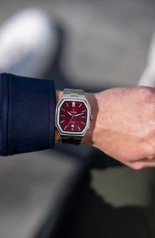 VINCERO Inception Shift Automatic Bracelet Watch - Red