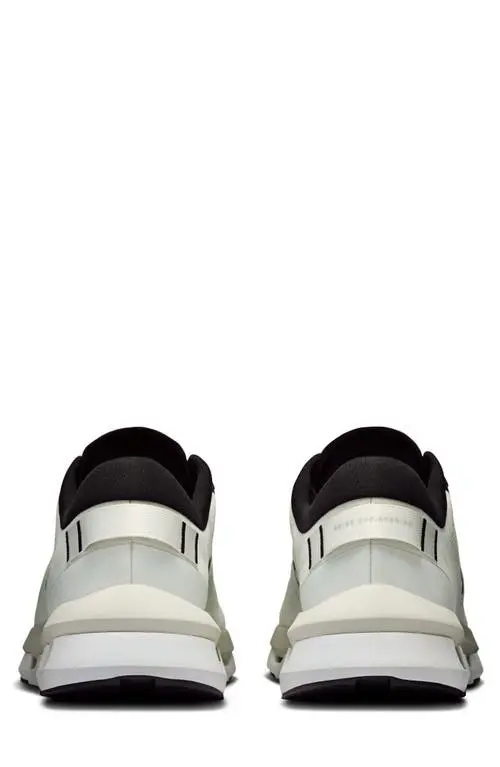 On Cloudze Sneaker - Ice/black