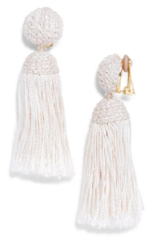 Oscar De La Renta Short Tassel Rope Earrings - Natural Silk