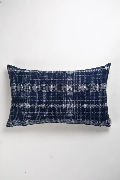 ARCHIVE NEW YORK Vintage Ikat Plaid Handwoven Cotton Throw Pillow