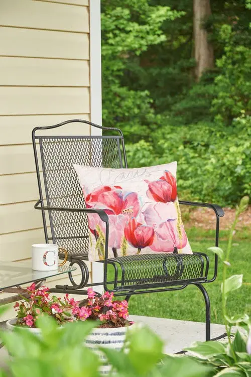C&F HOME Tulips Garden "paris" Indoor/outdoor Accent Pillow 18" X 18