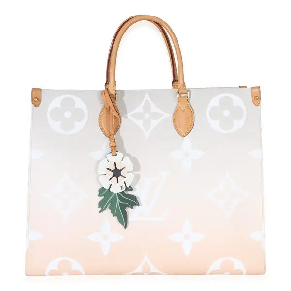 LOUIS VUITTON Monogram Giant The Pool Onthego Gm Shoulder Bag - Multicolor