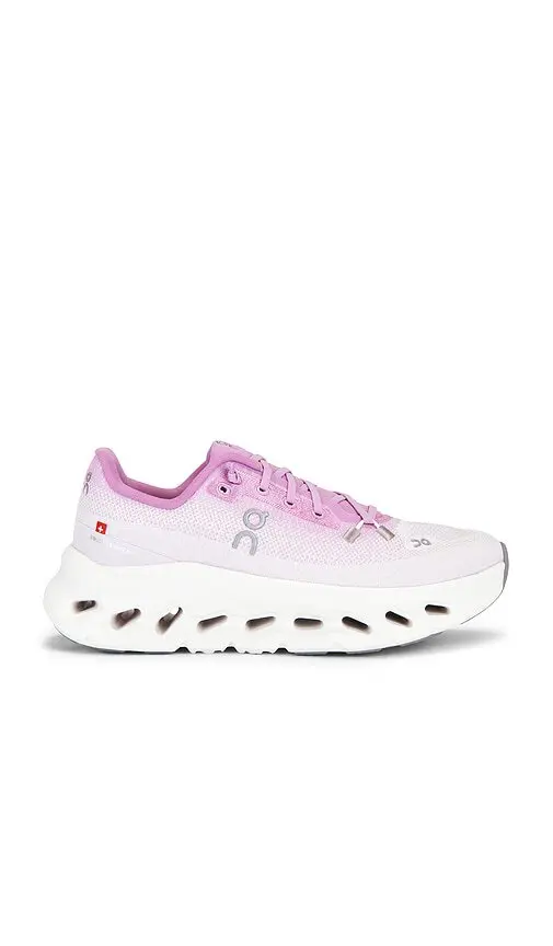 On Cloudtilt Sneaker