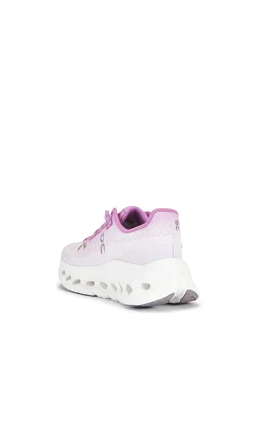 On Cloudtilt Sneaker