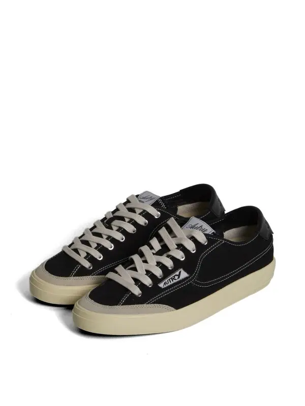 AUTRY Windscape Low Top Sneakers - Black