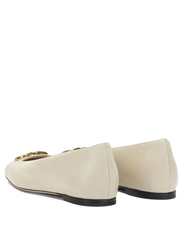 Valentino Garavani Vlogo Classic Ballet Flats - White