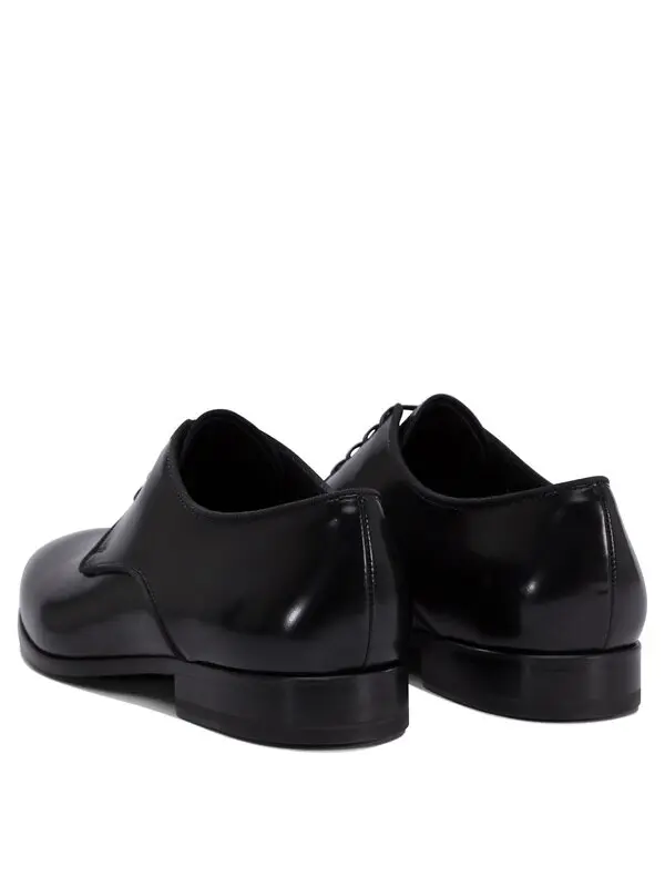 FABI Calfskin Leather Brogues With Oxford Construction