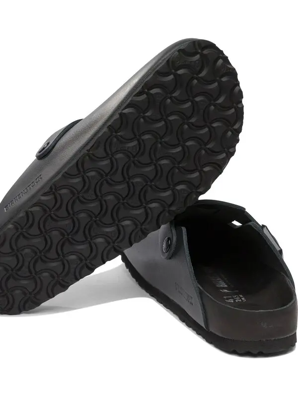 BIRKENSTOCK Boston Sabot - Black