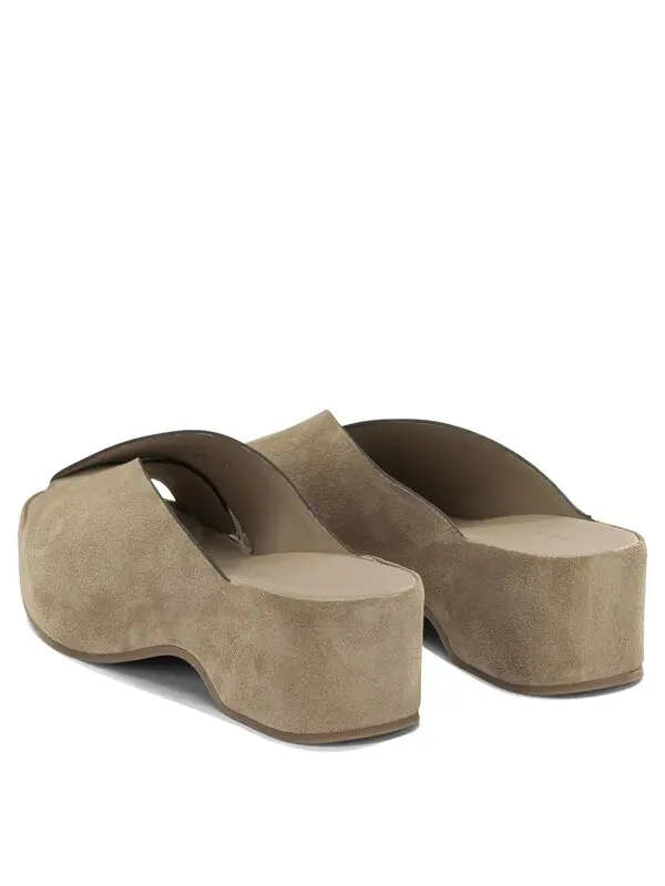 DEL CARLO Low Heel Sandals
