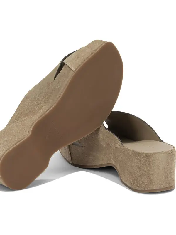 DEL CARLO Low Heel Sandals