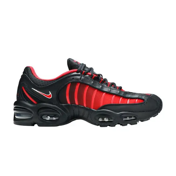 Nike Max Tailwind 4 Athletic Sneakers - Red
