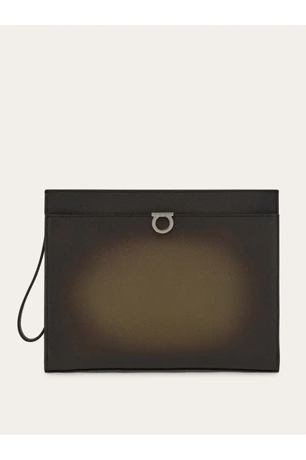 FERRAGAMO Gancini Pouch In Hammered Calfskin - Green