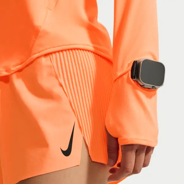 Nike Swift Dri-fit Uv 1/4-zip Running Top - Orange
