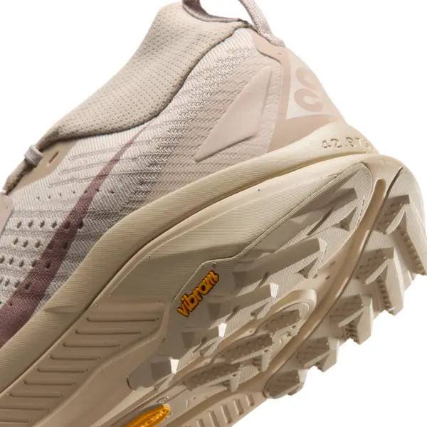 Nike Zegama Trail Running Shoes - Brown