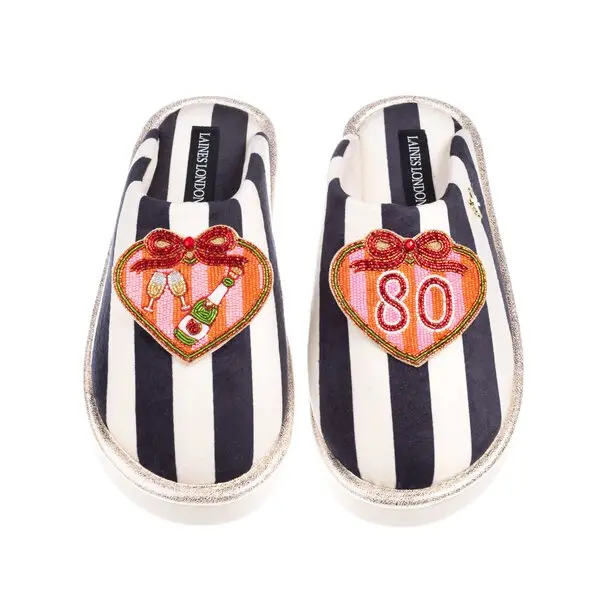 LAINES LONDON Flatform Stripe Closed Toe Slippers With Brooch Detail - Black/white