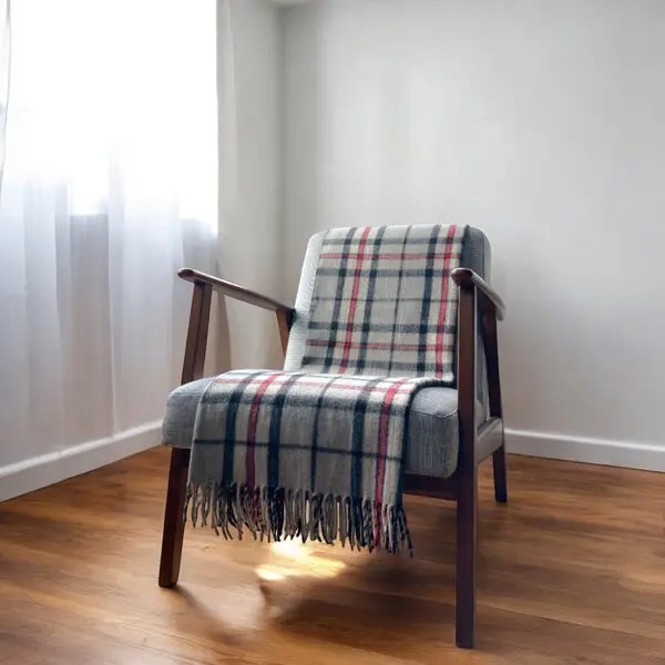 LOOM & COVE Thomson 100% Recycled Wool Tartan Knee Blanket - Grey