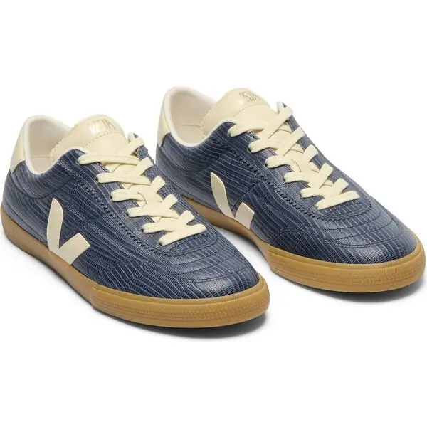 VEJA Panenka Textured Lizard-embossed Leather Low Top Sneakers - Night