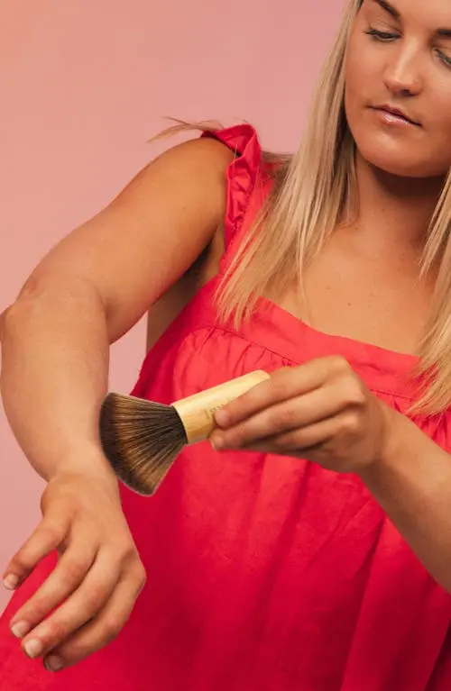 TAN FAN Self Tan Powder Body Brush