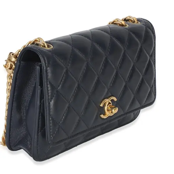 Chanel Quilted Lambskin Wallet On Chain - Blue